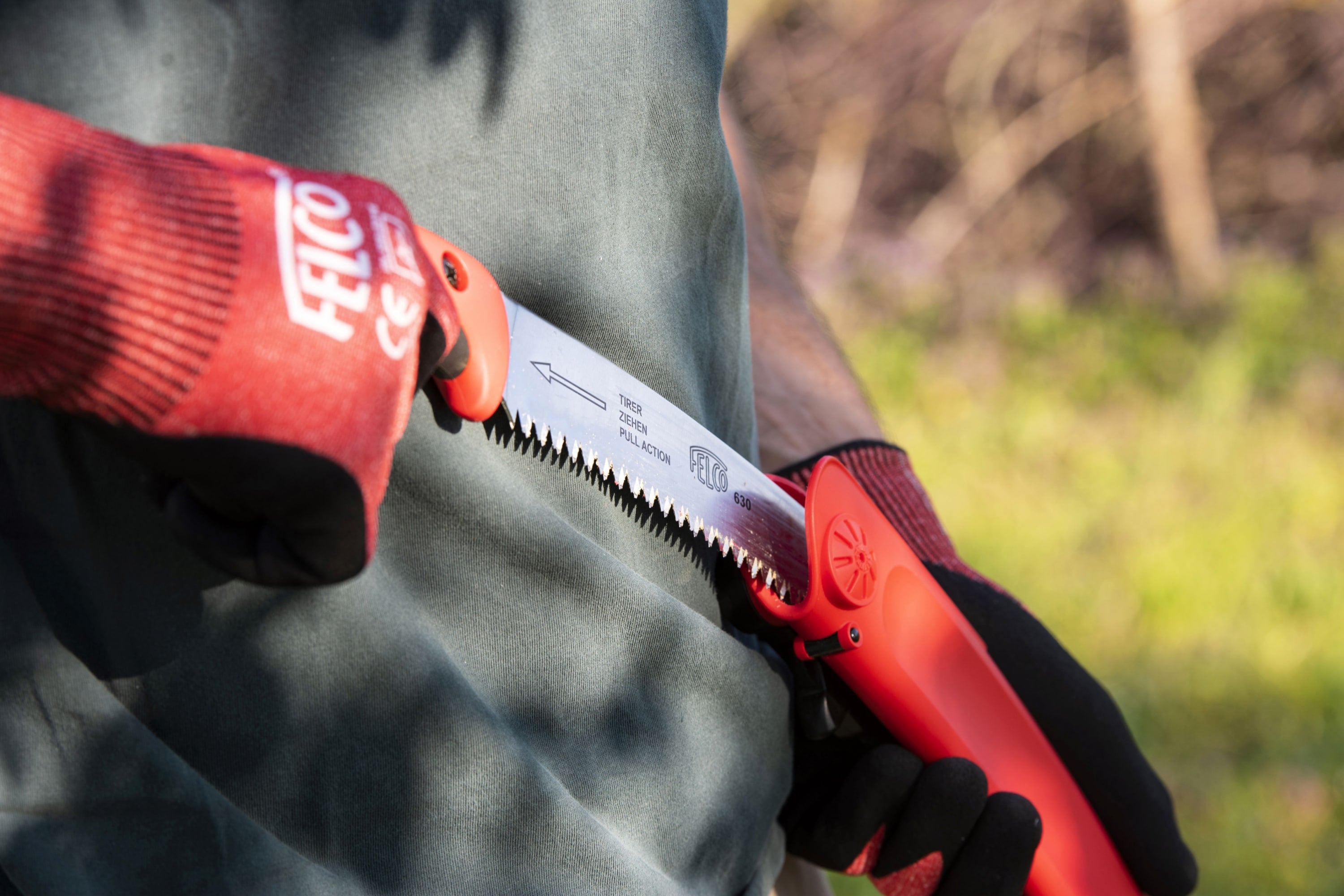 Pull-stroke pruning saws – FELCO Switzerland